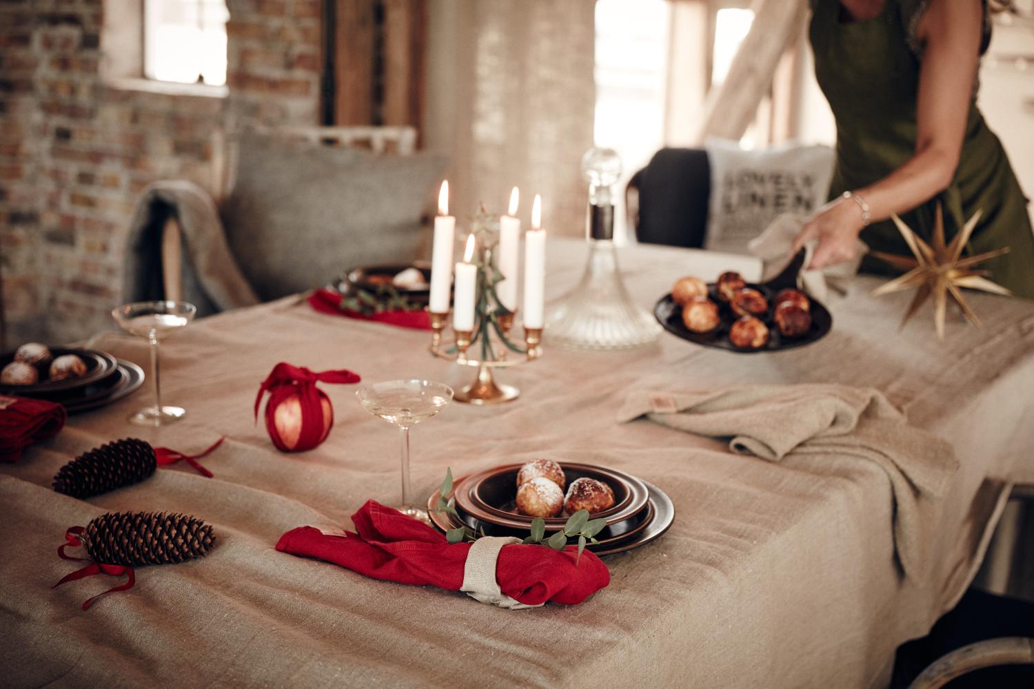 Kardelen - Linserviett rød | A. F. Wigen AS